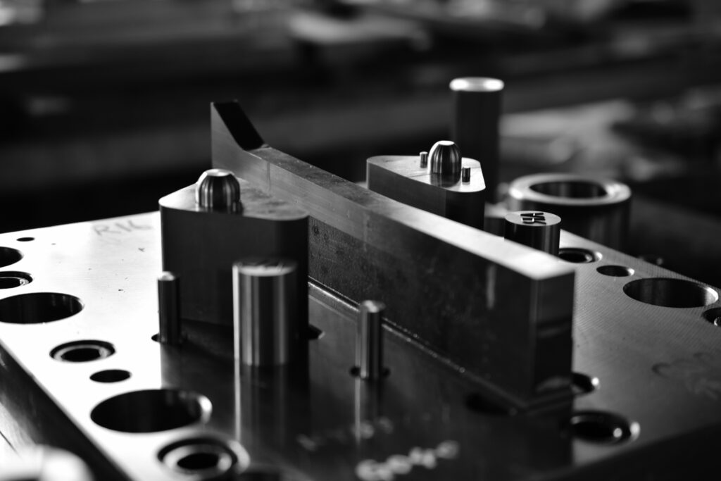 SM490の材質特性を徹底解説！降伏点って何？ - 鉄×旋盤加工製作所｜鉄×旋盤加工に特化