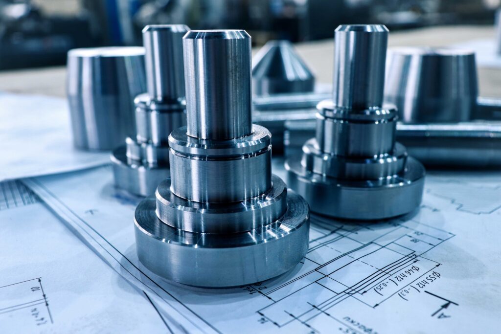 旋盤加工に最適な素材解説！SS400、S45C、S50C、SCM435の特性とは？ - 鉄×旋盤加工製作所｜鉄×旋盤加工に特化