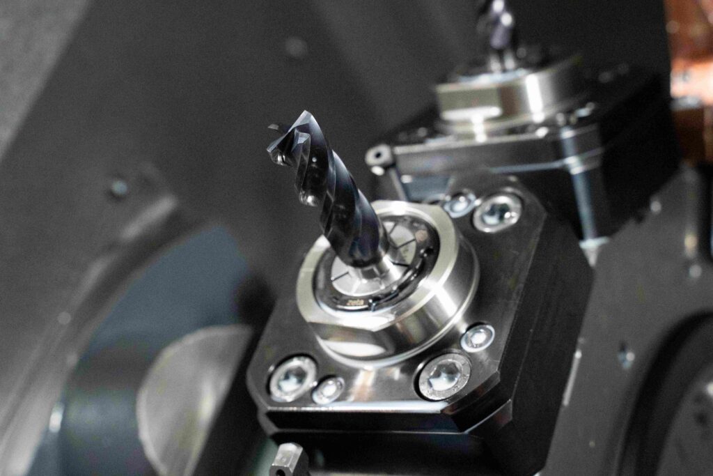 旋盤加工に最適な素材解説！SS400、S45C、S50C、SCM435の特性とは？ - 鉄×旋盤加工製作所｜鉄×旋盤加工に特化